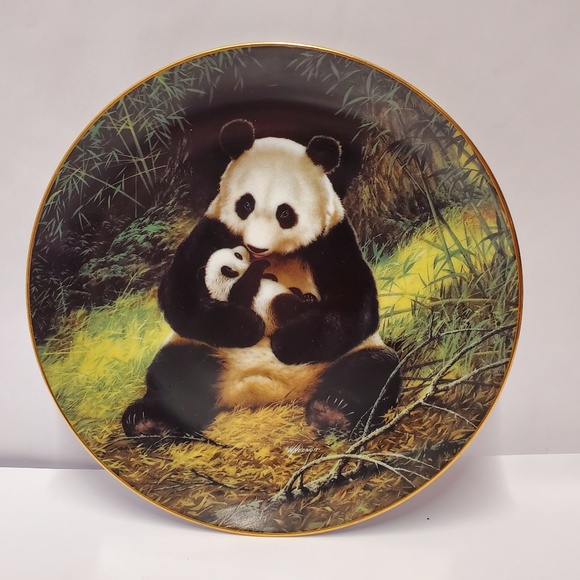 Accents | Endangered Species The Panda Collectors Plate | Poshmark
